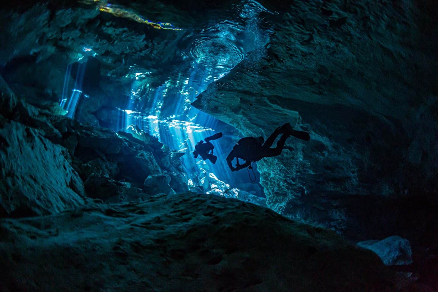 Cenote Diving In Mexico – 16 Spectacular Dives